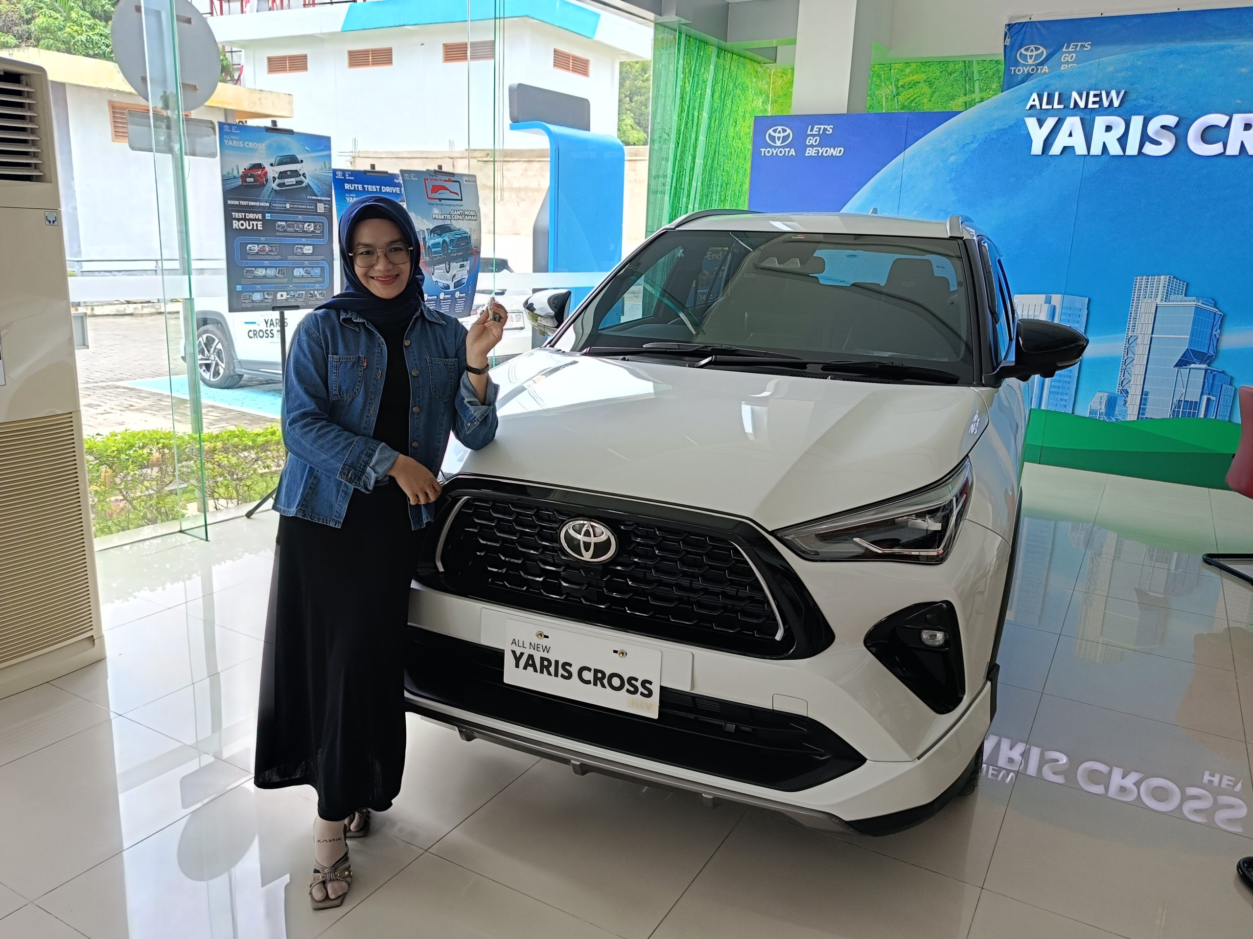 Mobil Hybrid All-New Yaris Cross Segmen SUV dengan Teknologi Terbaru ...