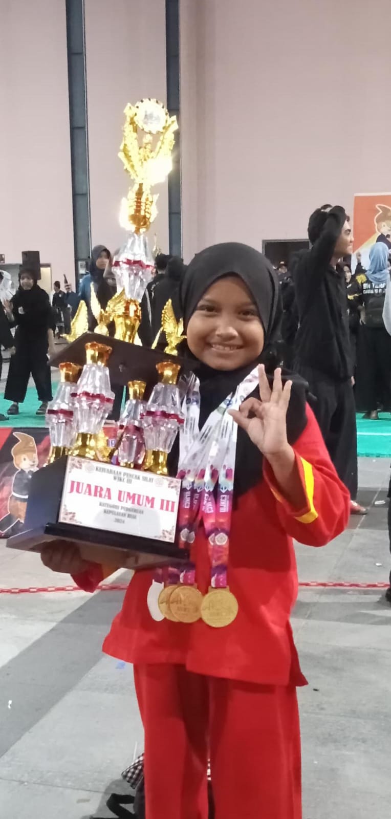 Usia 10 Tahun Ariqa Mampu Torehkan Prestasi Raih Medali Emas Pencak ...